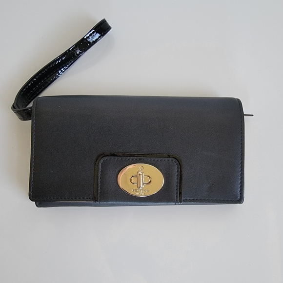 kate spade | Bags | Kate Spade Hampton Road Turnlock Mara Clutch Wallet ...